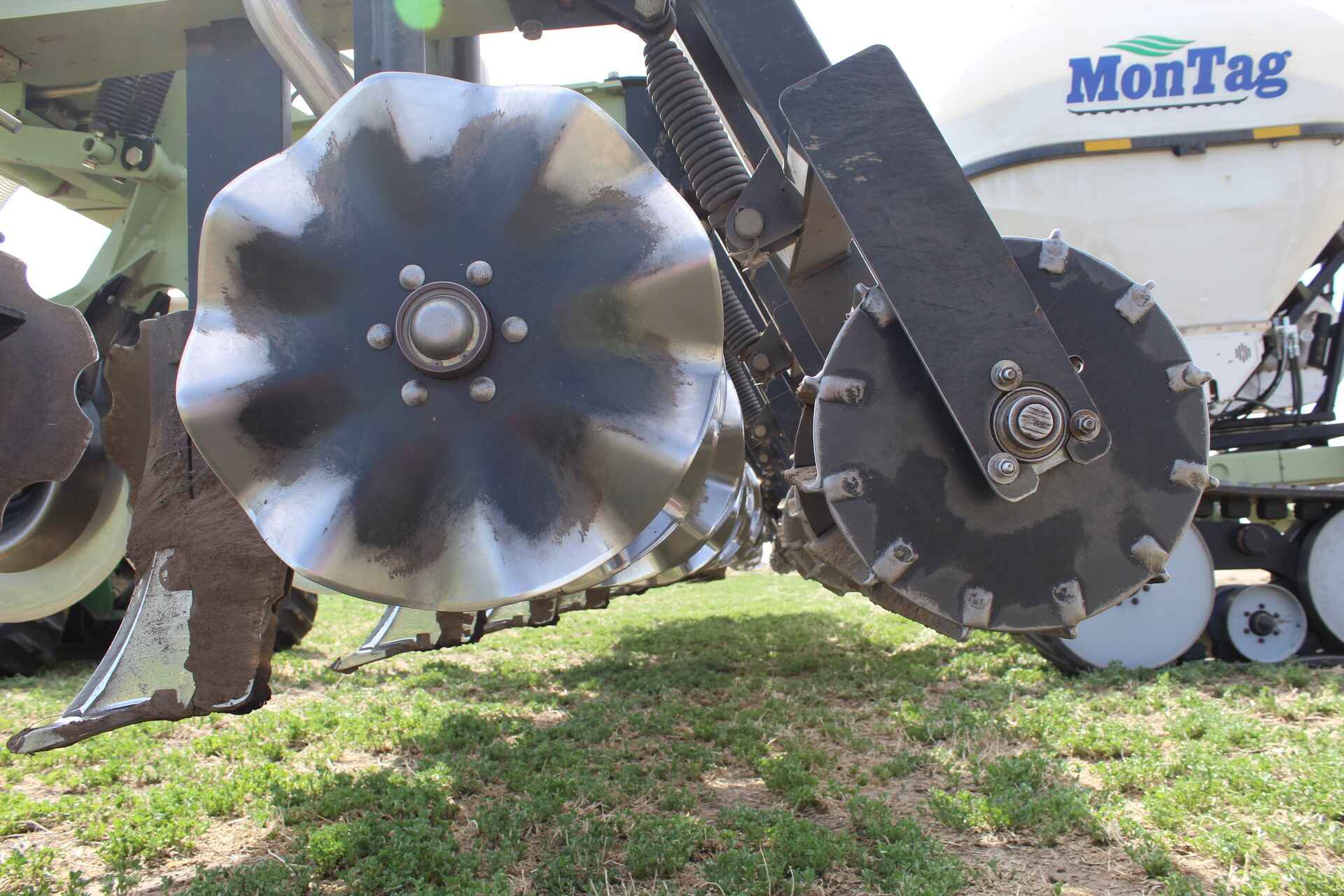 Coulter Blades for Efficient Tillage | Wearparts